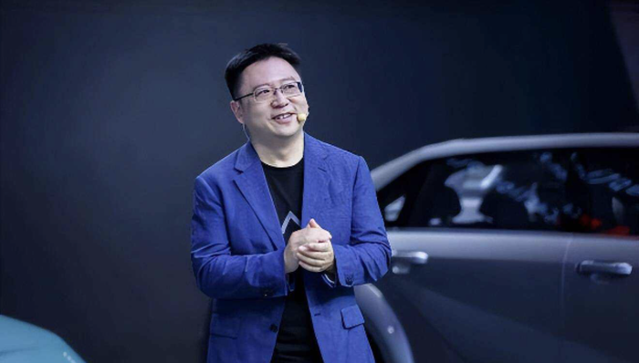 闪电快讯|长城旗下欧拉、沙龙品牌CEO文飞离职 或加入小米汽车|界面新闻 · JMedia