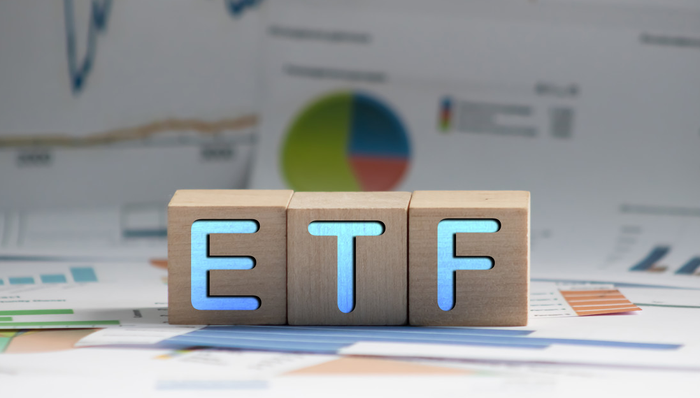 ETF严选 | 中药板块掀起涨停潮，中药ETF(159647)5月26日上涨3.97%|界面新闻