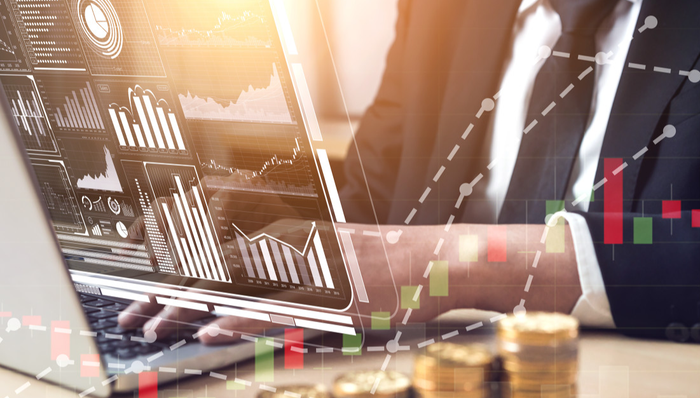 华电国际领涨近5%，央企现代能源ETF(561790)盘中快速拉升，交投活跃|界面新闻