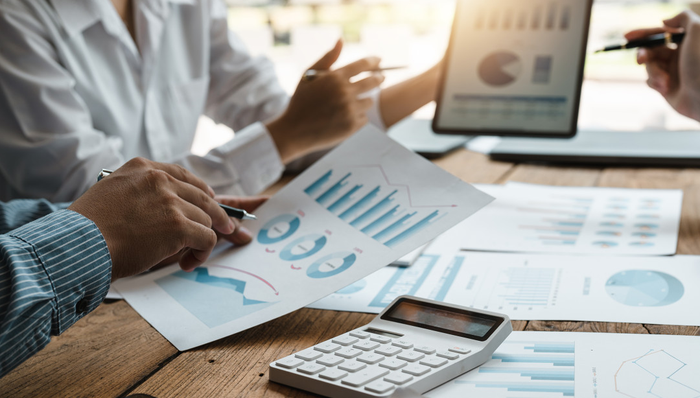 分析师：黄金几无下行空间，黄金ETF华夏(518850)盘中回落|界面新闻